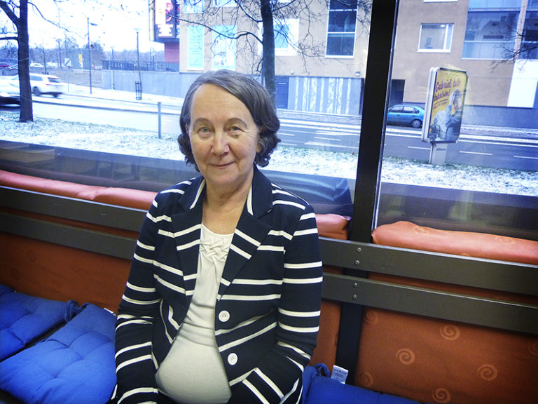 ”Rajoja ja rakkautta räkänokille” - Uusi Tie -verkkolehti